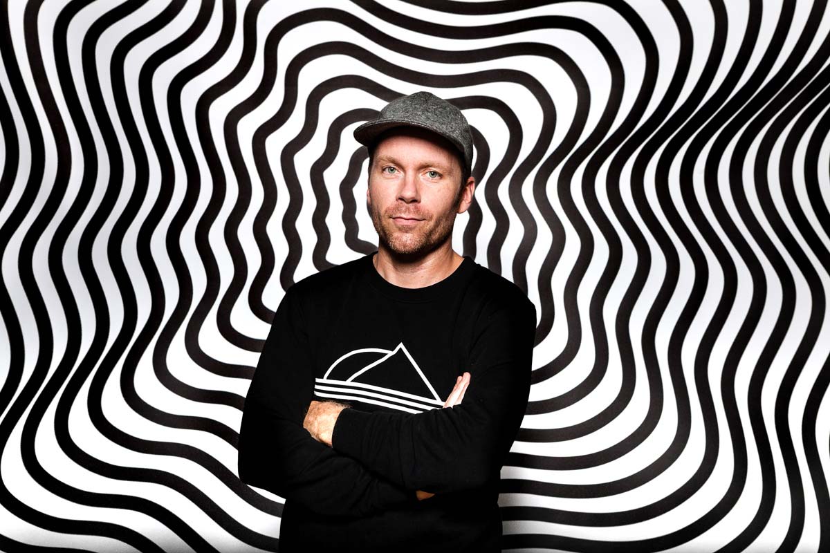 Interview | Mike Mago: "Ik moest gigs afzeggen vanwege geld"